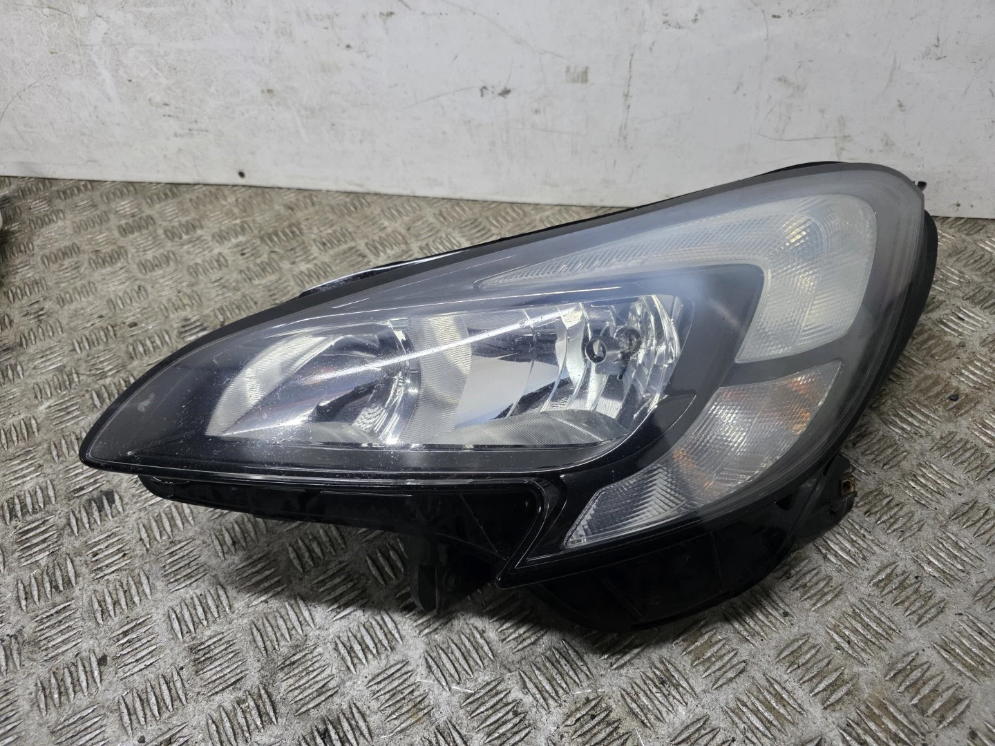 Buy OPEL 13381337 — OEM Part, Prices from 129.99 GBP | 7zap