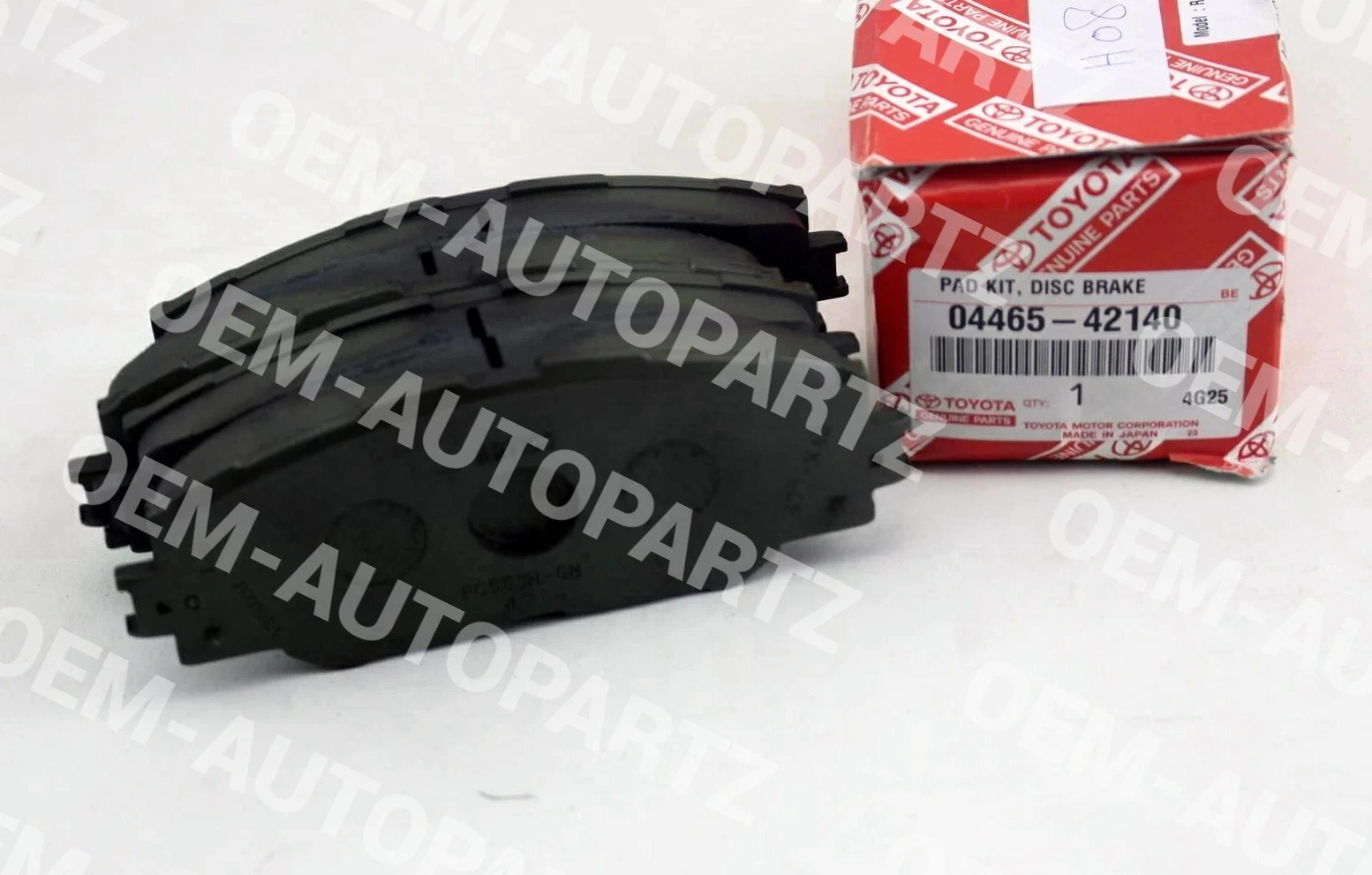 TOYOTA 04465-42140 Toyota OEM Genuine Front Disc Brake Pad Kit Brake ...