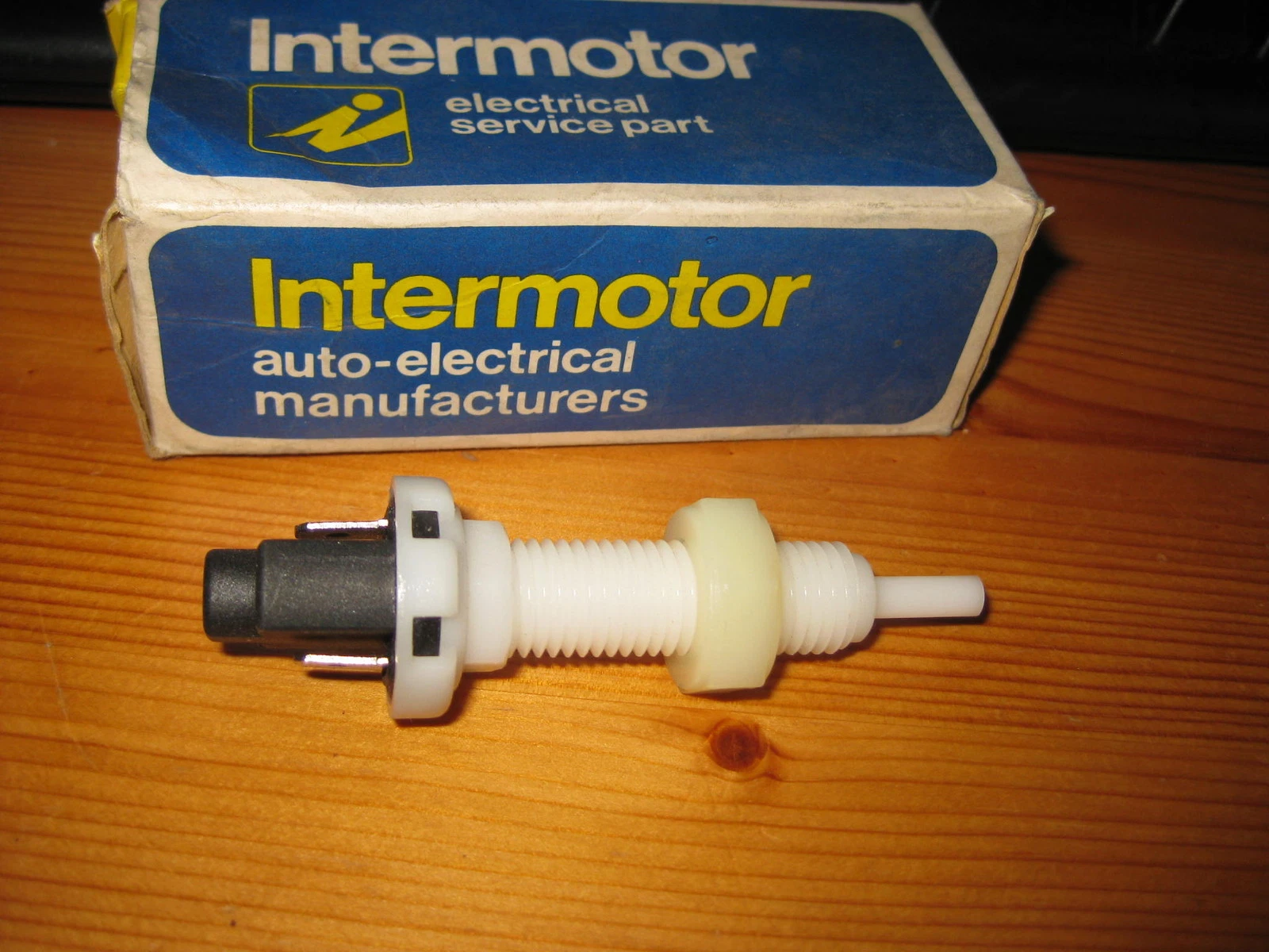 Buy FIAT 46521595 — OEM Part, Prices from 24.98 GBP | 7zap